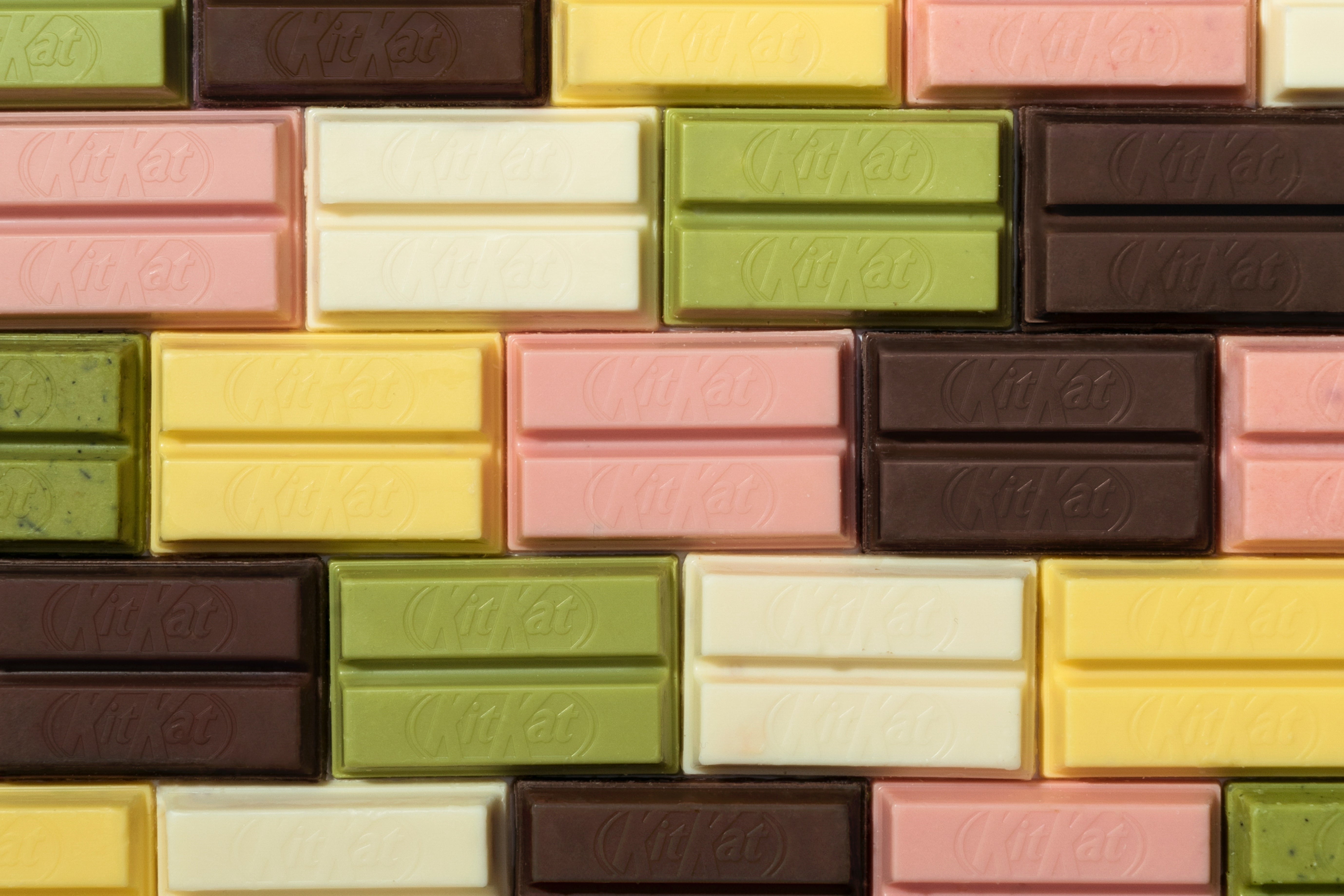 February Theme:Kit Kat Love恋するキットカット – Bokksu